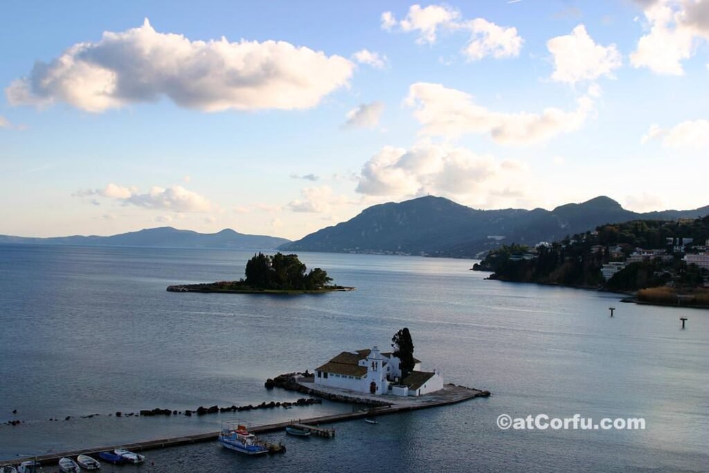 Ποντικονήσι - Το Κορυφαίο Τοπίο της Κέρκυρας - AtCorfu